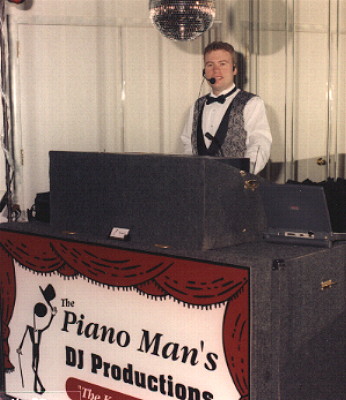 PHOTO3 - The Piano Man's DJ Productions